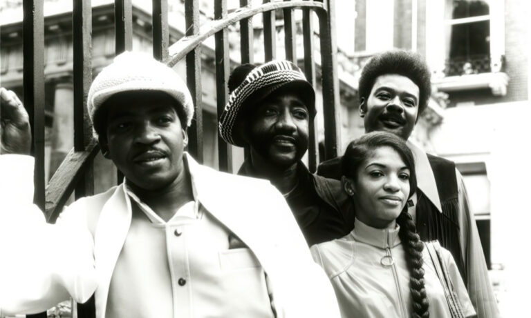 The official Motown Records site celebrating music from 1959-1983